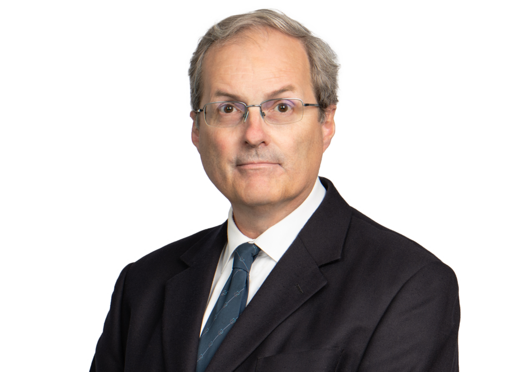 Ian V. MacInnis - Tax Lawyer - Fogler, Rubinoff LLP